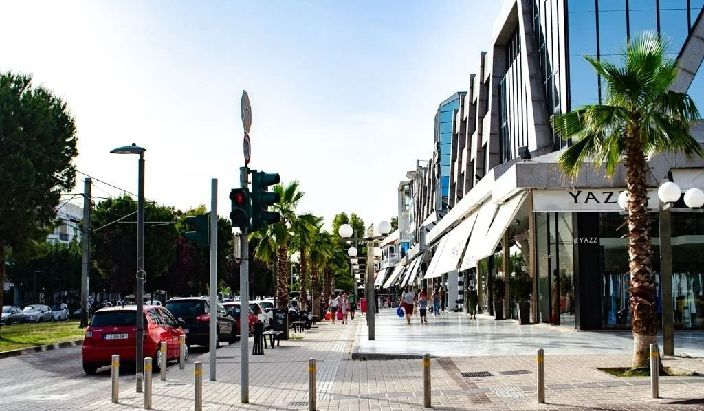 Athens' Best Shopping Areas for Students: From Bargains to Boutiques ...