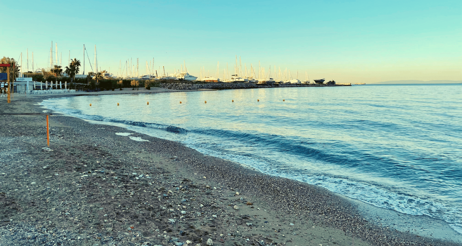 Top Nine Beaches for Students to Visit in Athens, Greece | roomsAthens