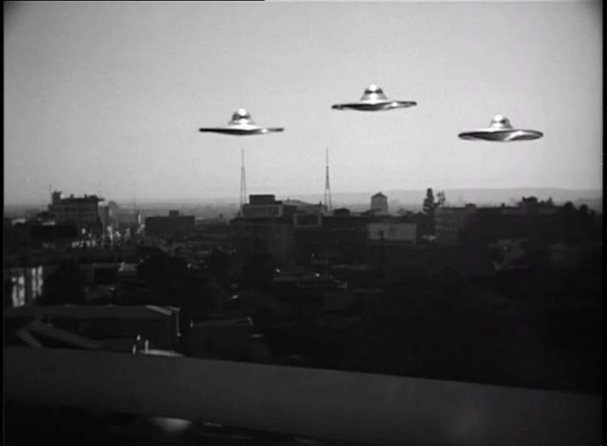 Plan 9 from Outer Space, Reviewed