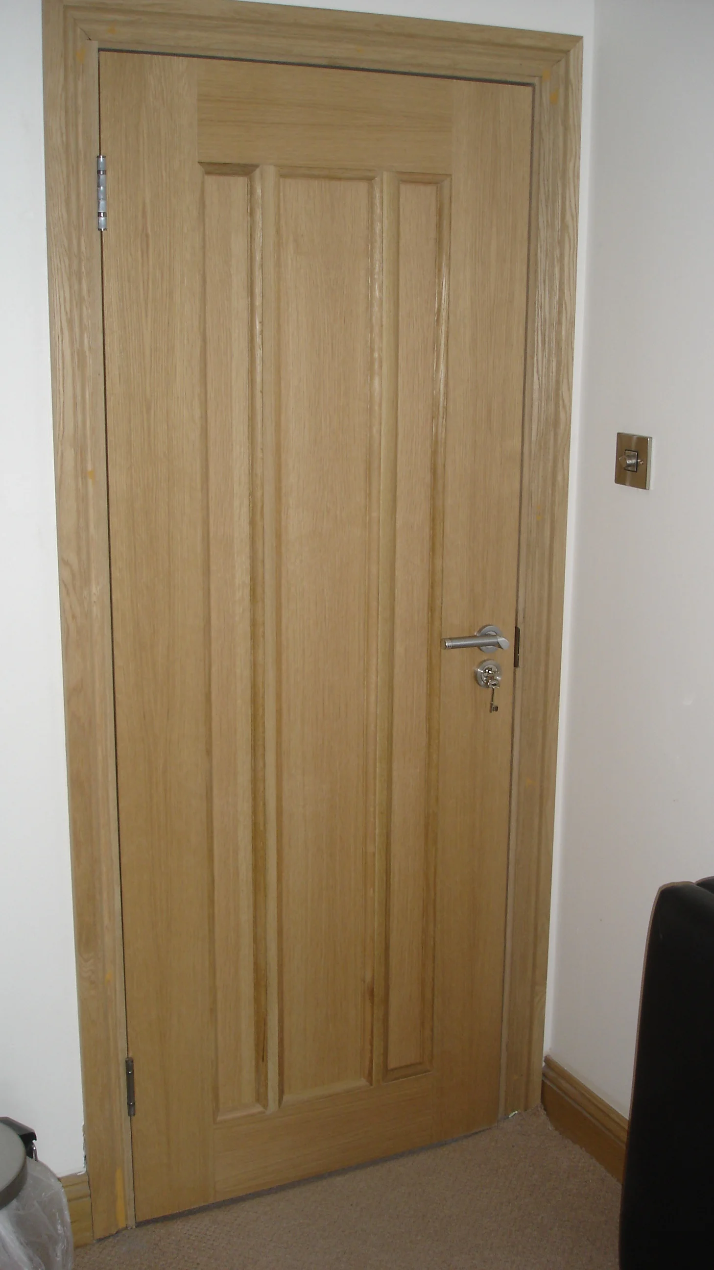 RB Doors & Joinery Ltd