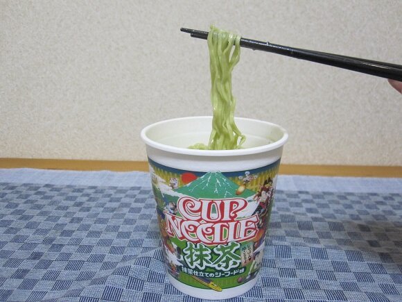 HELLO! TOKYO TOURS | FIVE SHOCKING MATCHA FLAVORED FOODS IN JAPAN ...