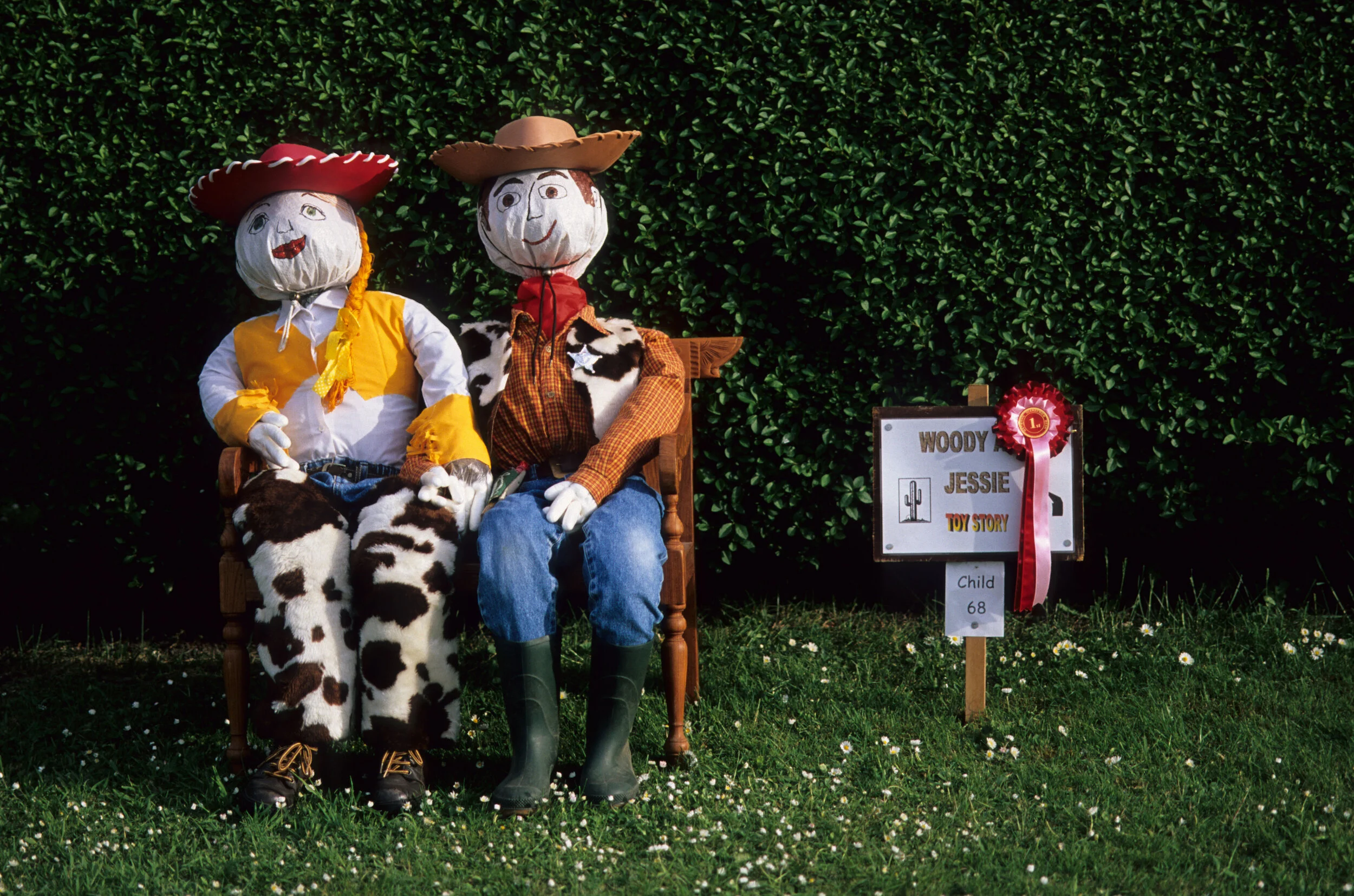 Scarecrow Scavenger Hunt — Loveland Downtown District