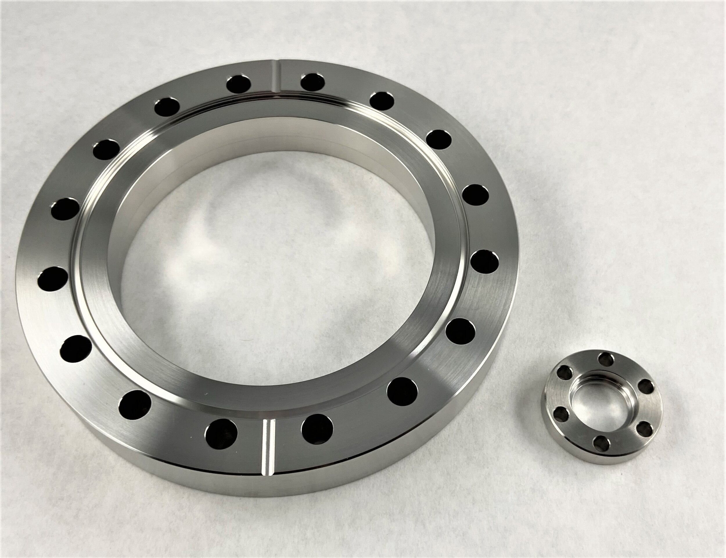 CF Bored Flange | Rotatable & Non-Rotatable — HIS Innovations Group