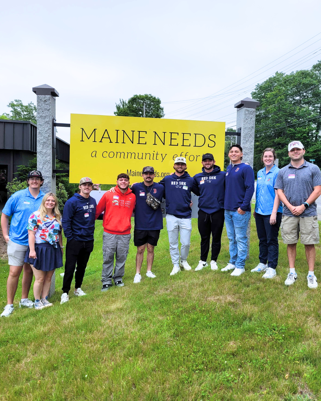 Volunteer — Maine Needs
