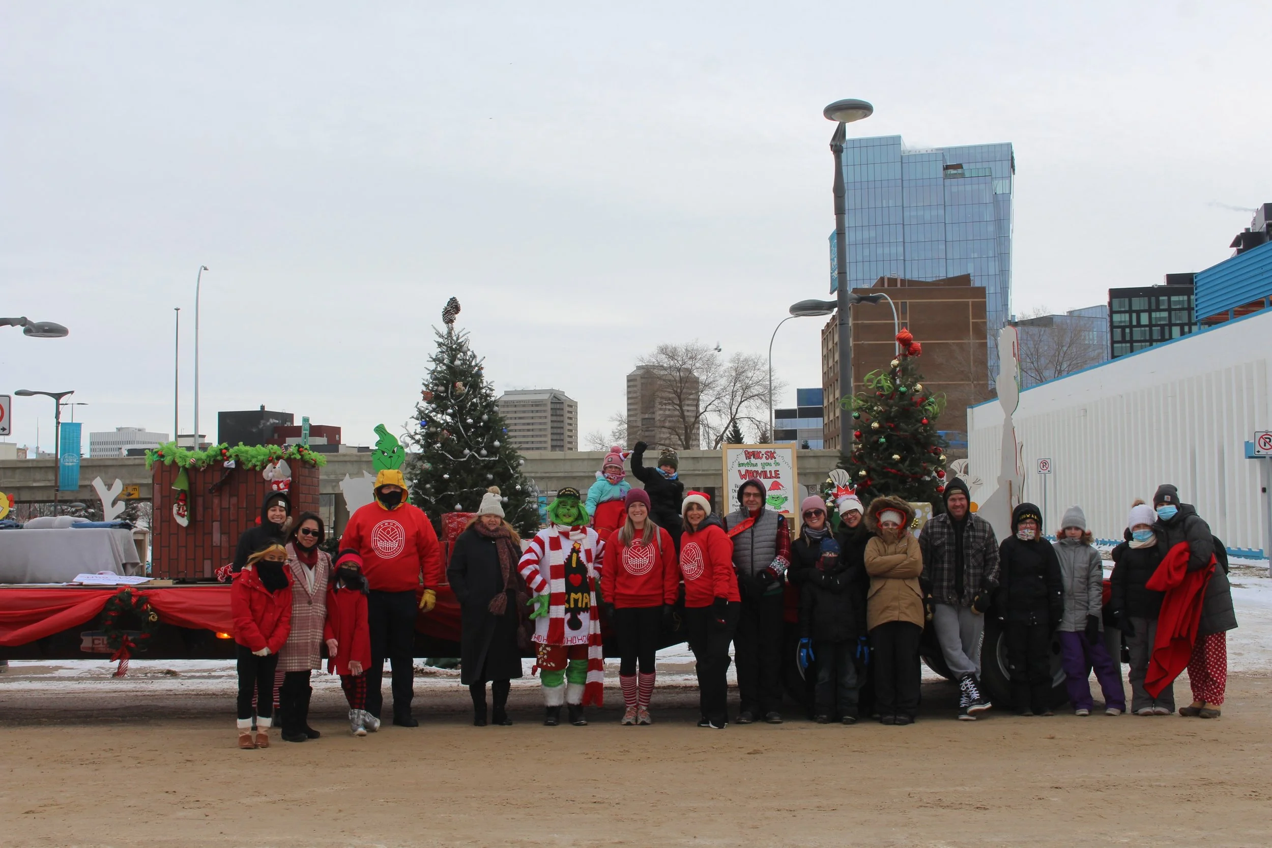 2021 Parade Photos — SASKATOON SANTA CLAUS PARADE