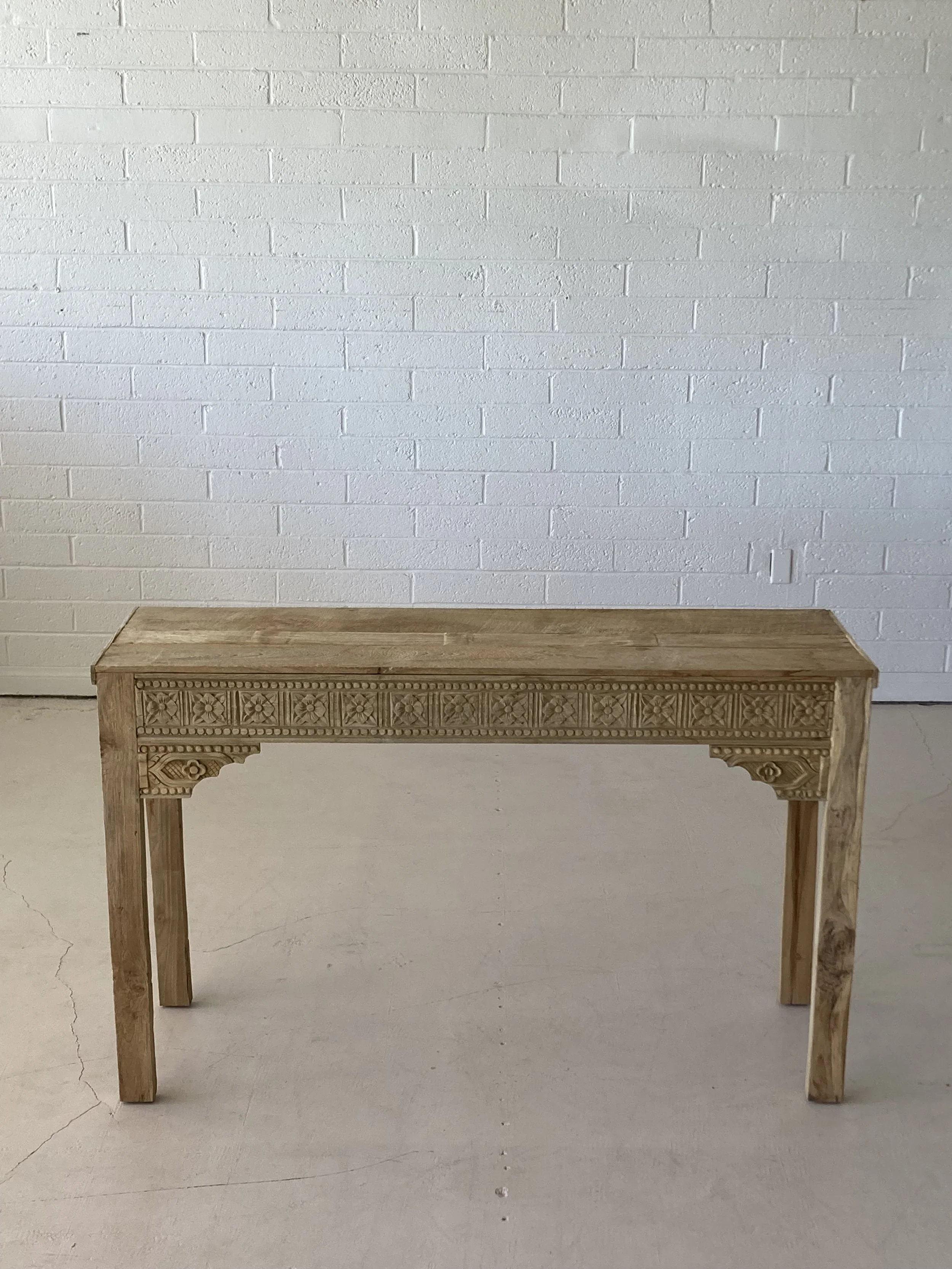 ACCENT / SIDE TABLES • CONSOLE TABLES — ACME 5 LIFESTYLE