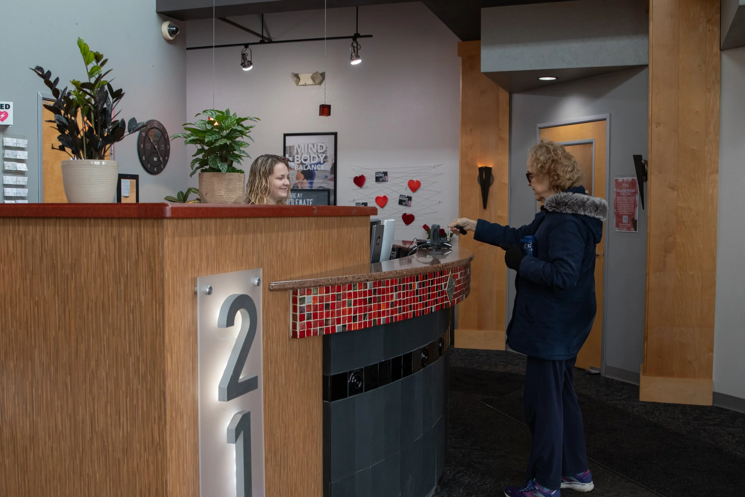 Day Pass + Visitors — 212 Fitness