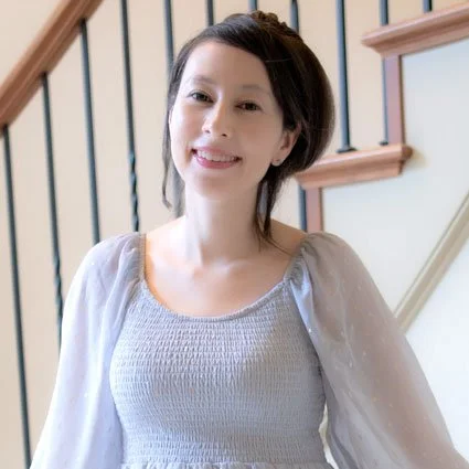 About — Laura Shigihara