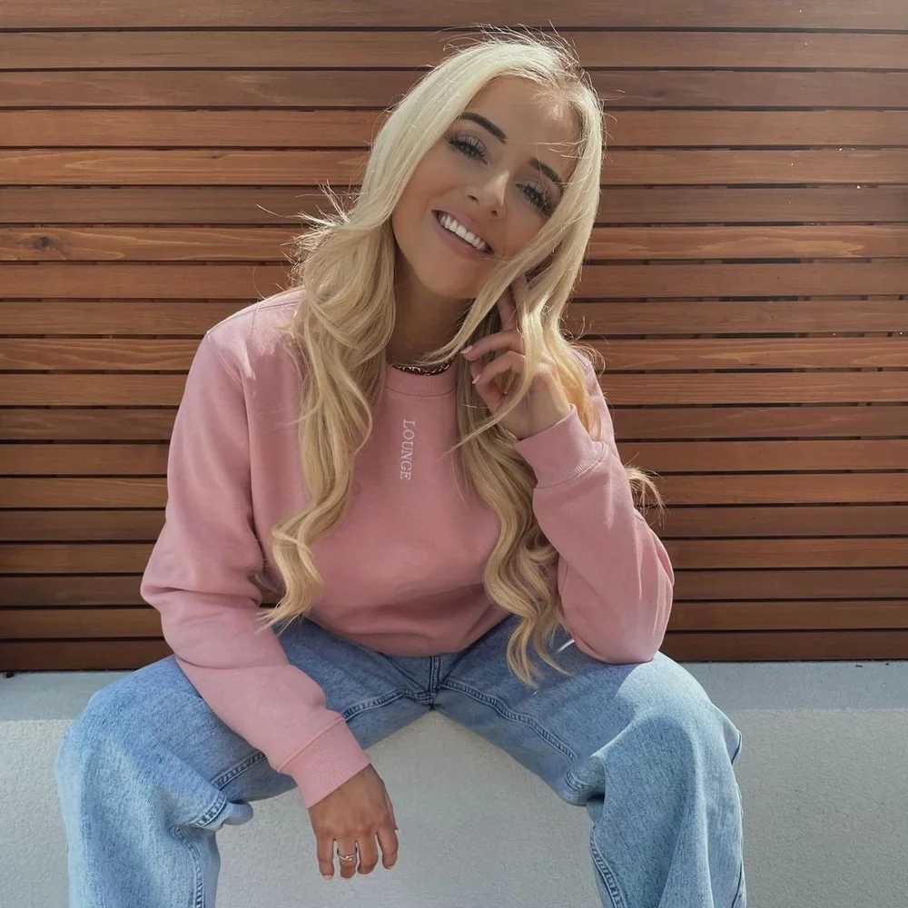 ROBYN HOBSON — Sharp Talent