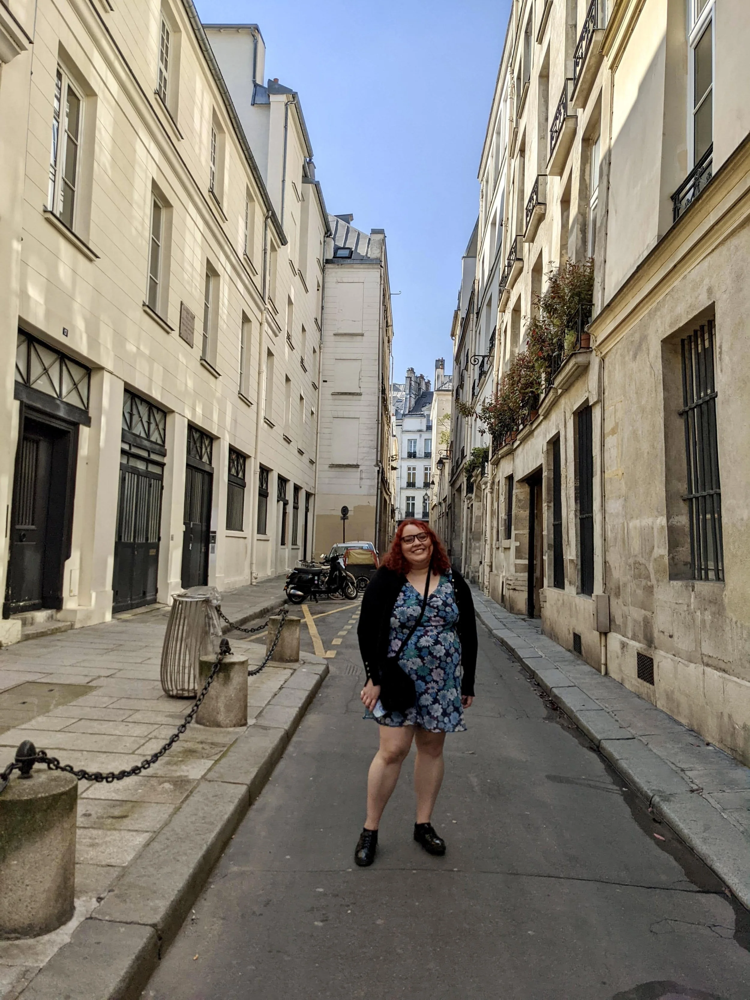 43 Classic & Local Experiences to Have in Paris (2022 Edition ...