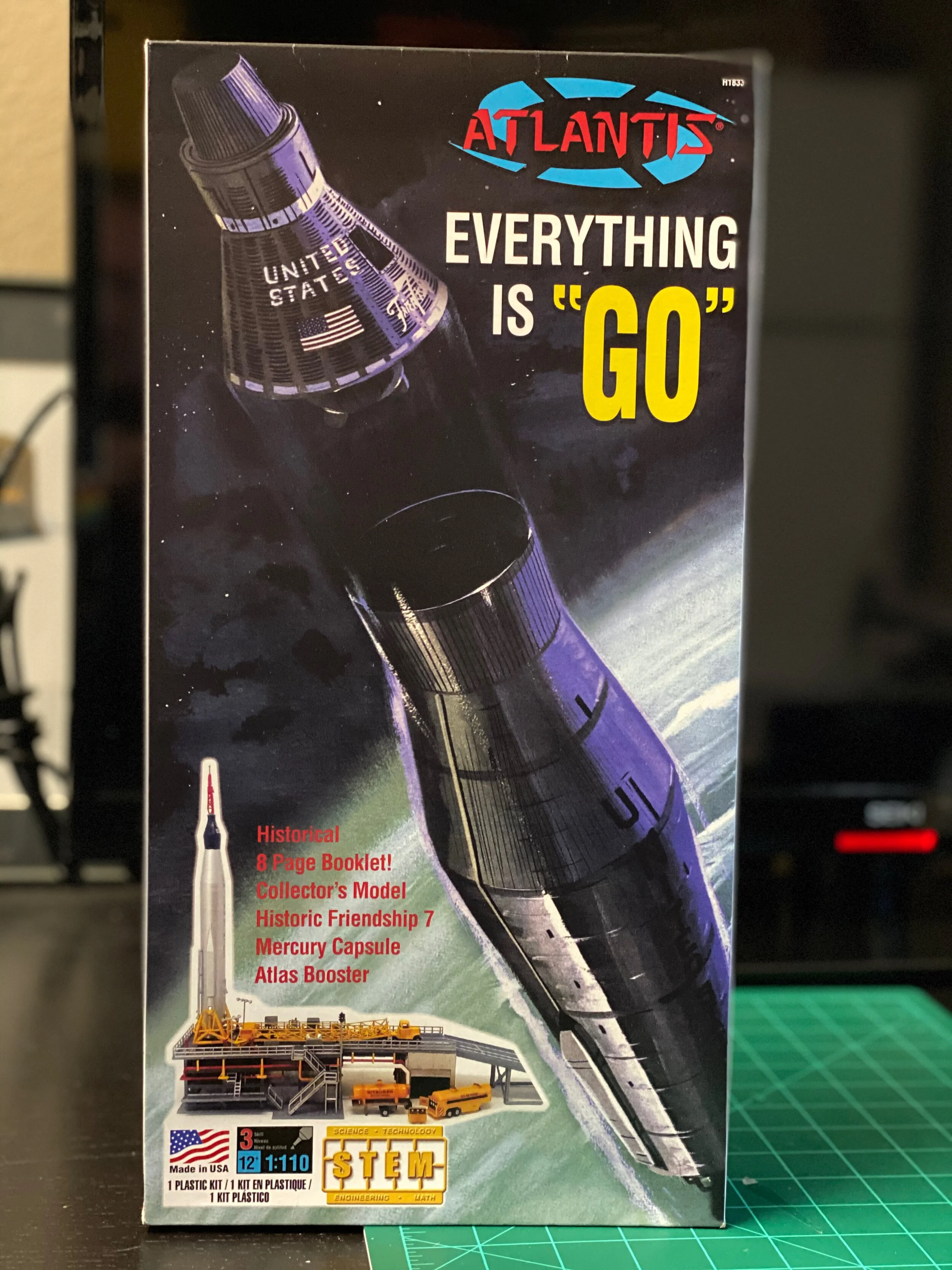 The 1/110 Atlantis Mercury Capsule and Atlas Booster makes a great ...