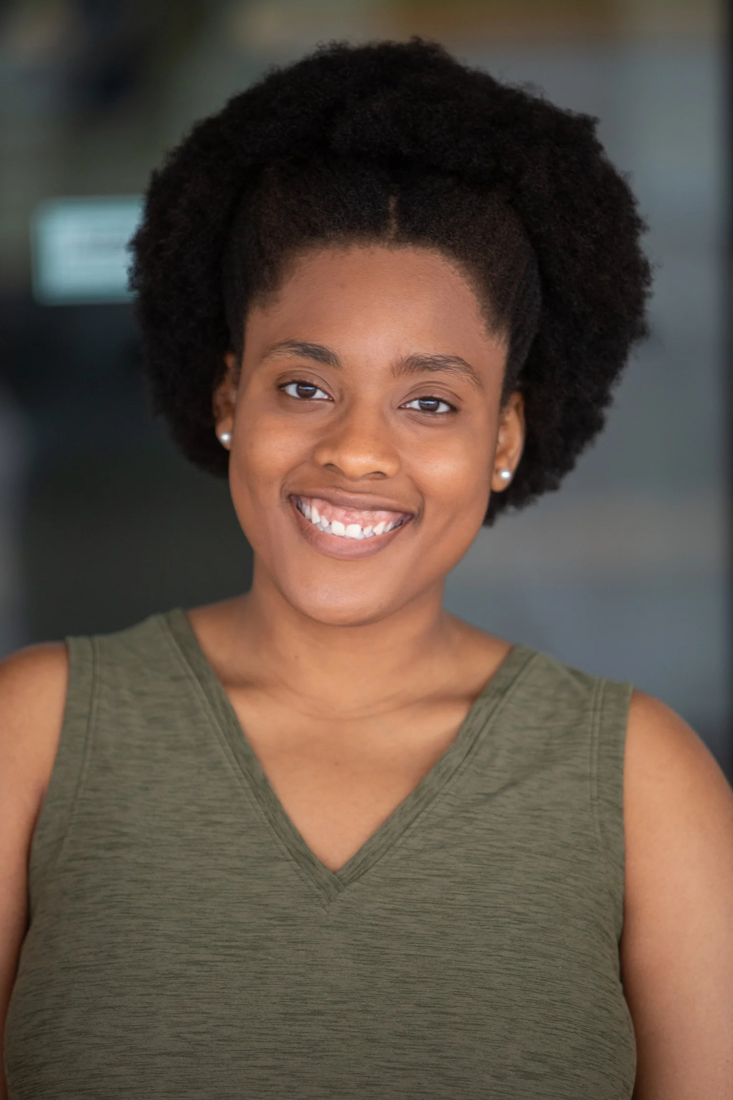 Queer Director, Amanda Washington, Stages Chemistry as Intimacy ...