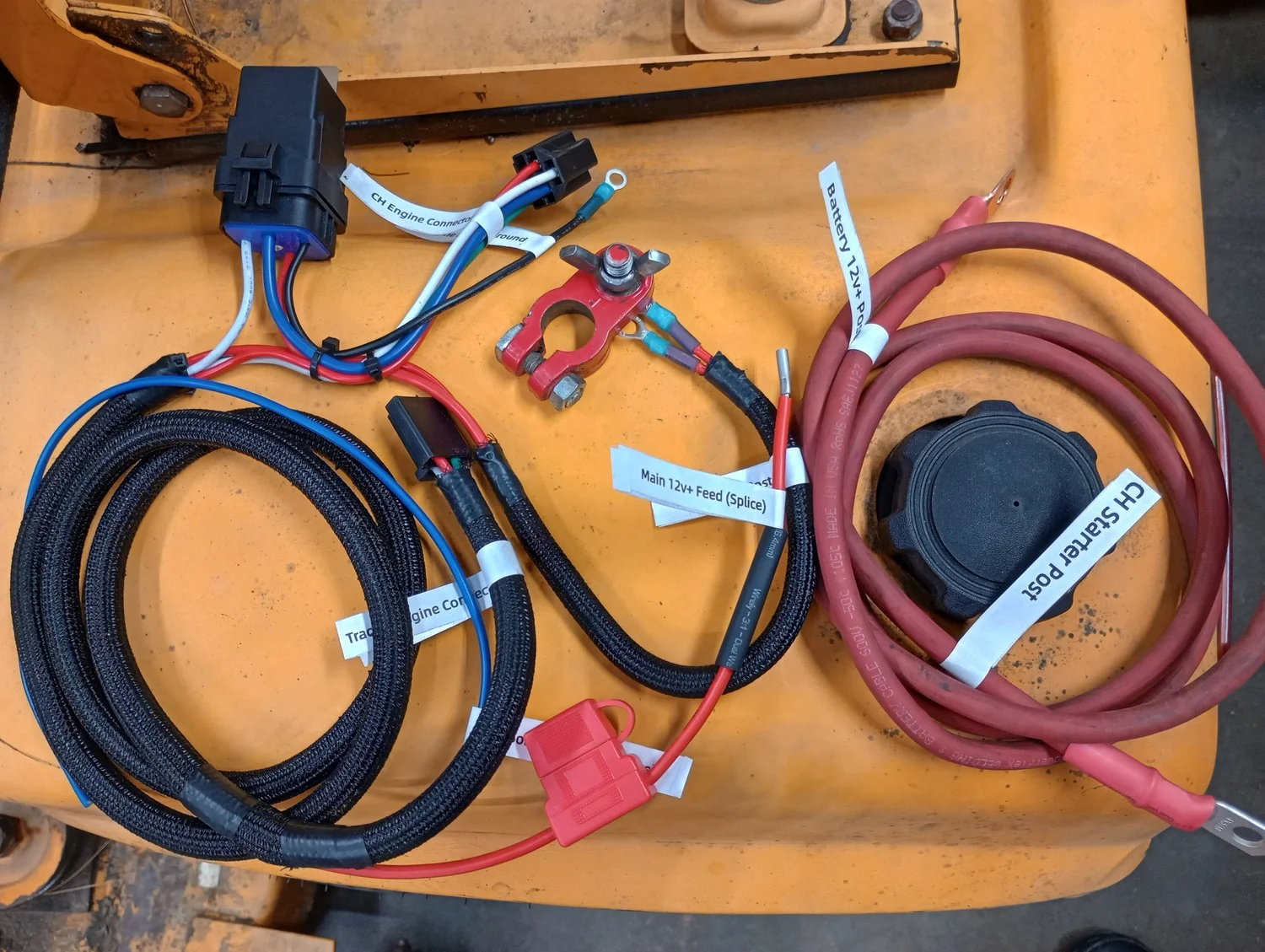 M18 to Command Swap Harness (Cyclops Tractors) — Soluna Garage