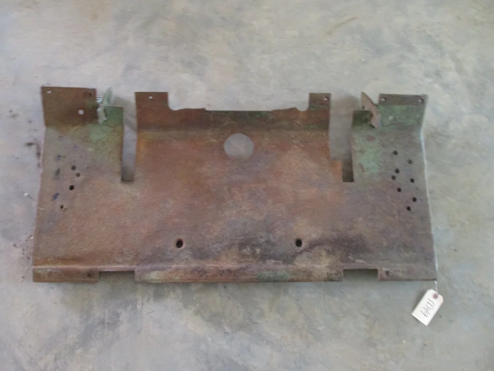 Platform Fenders — Lind Bros Tractor & Parts