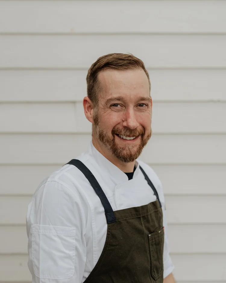 Restaurant & Bar | Dine & Unwind Today — Kenoza Hall