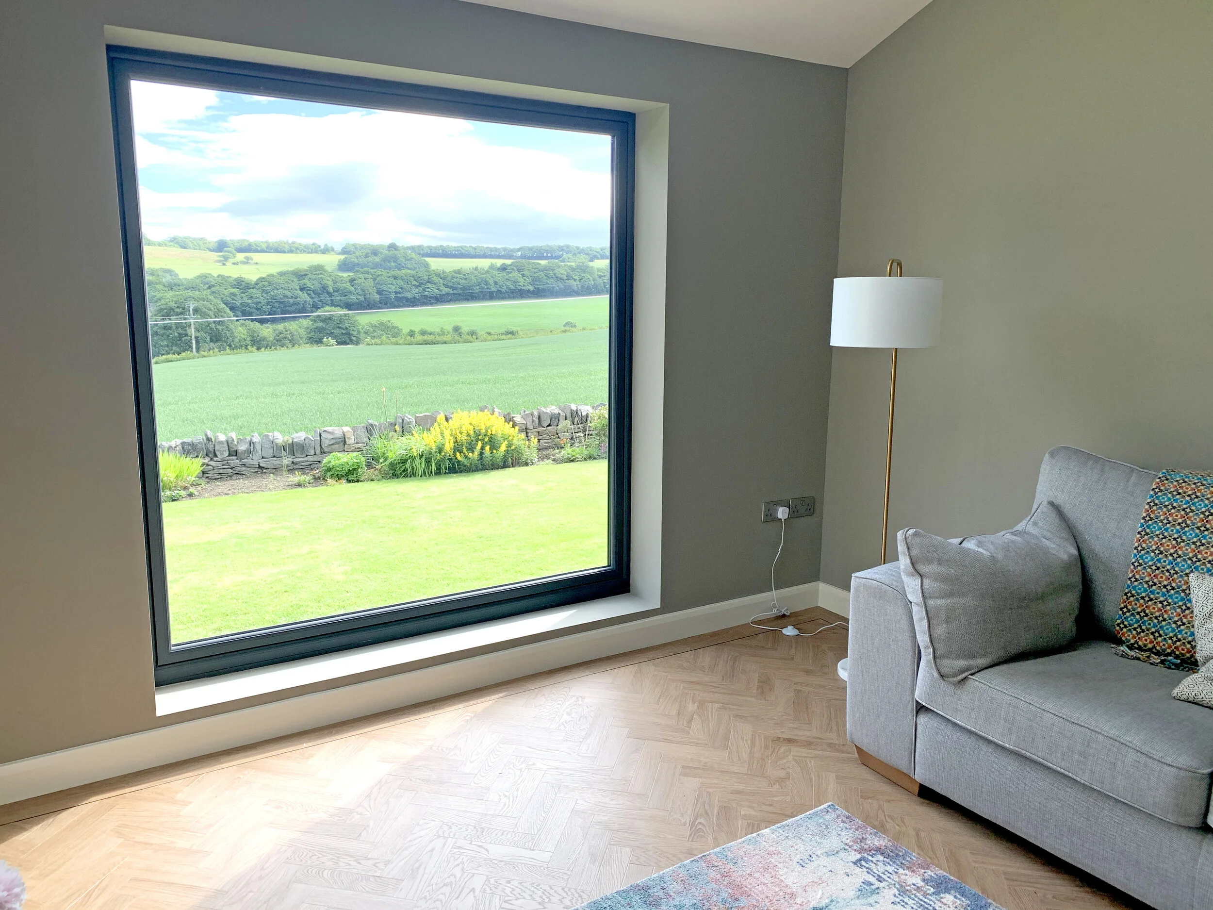 Aluminium windows & doors — Hall Glazing