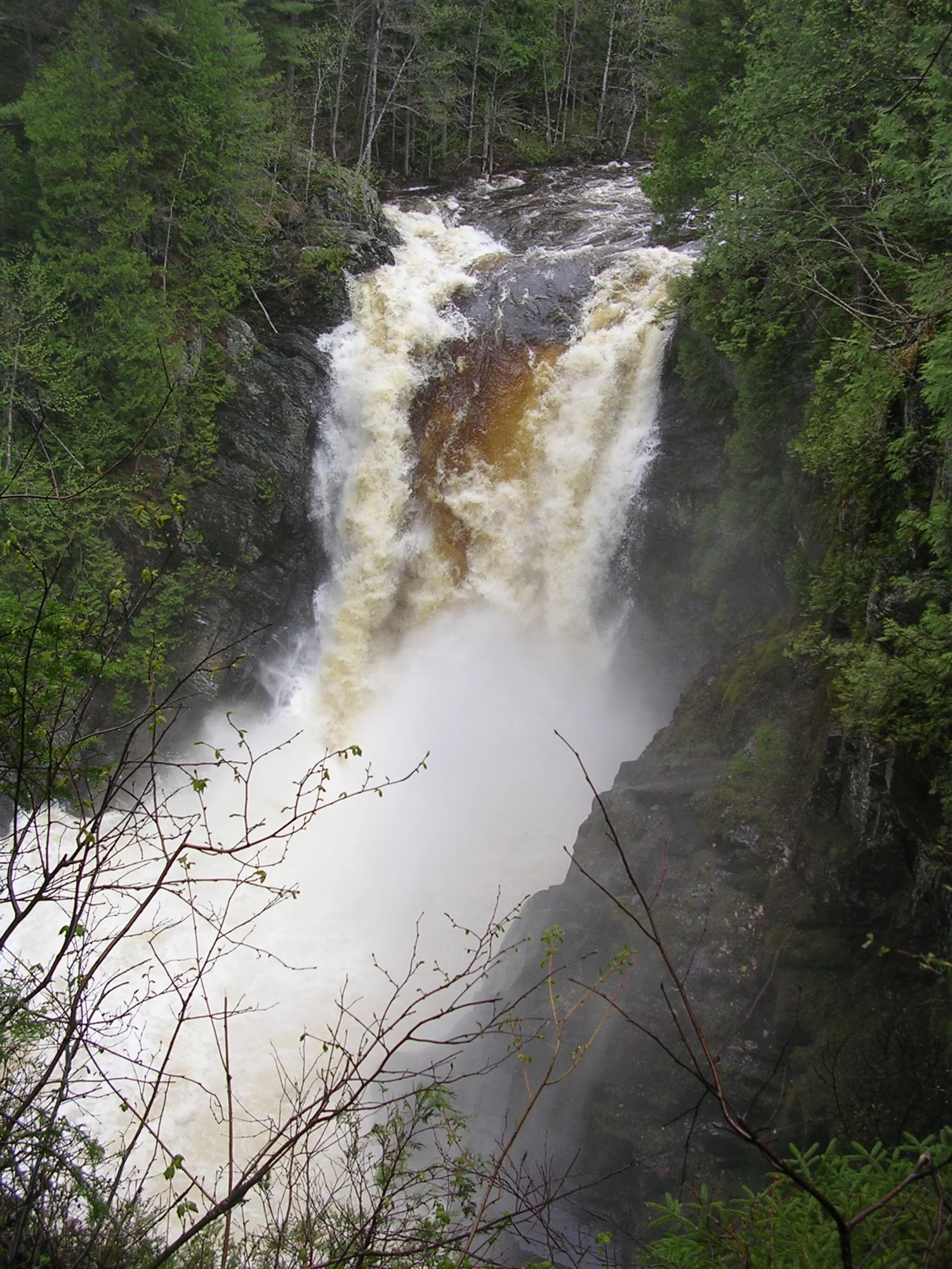 Eight waterfall hikes in Maine | Green & Healthy Maine magazine – Happy ...