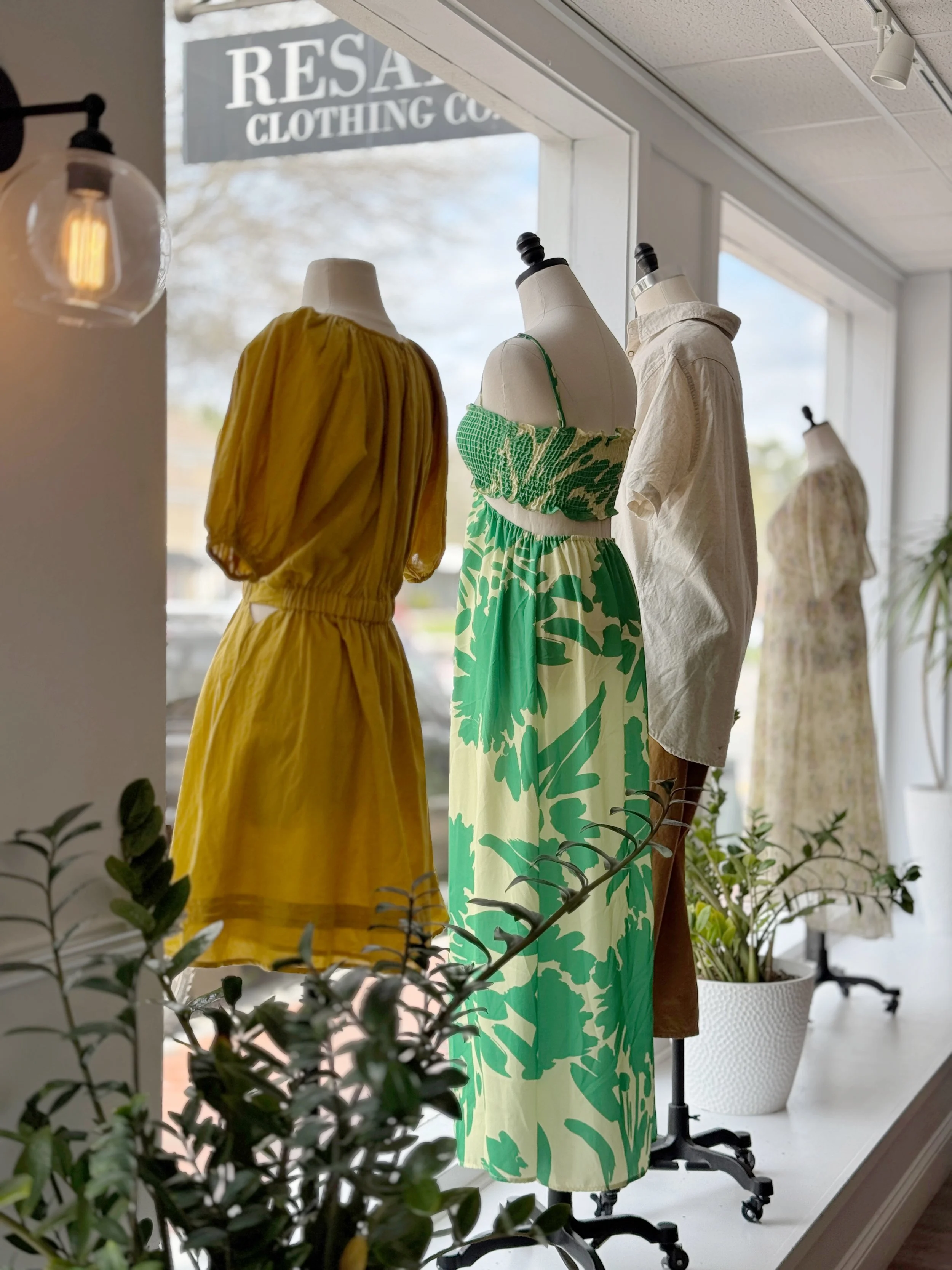 Freeport’s Trail of Resale | Green & Healthy Maine magazine – Happy ...