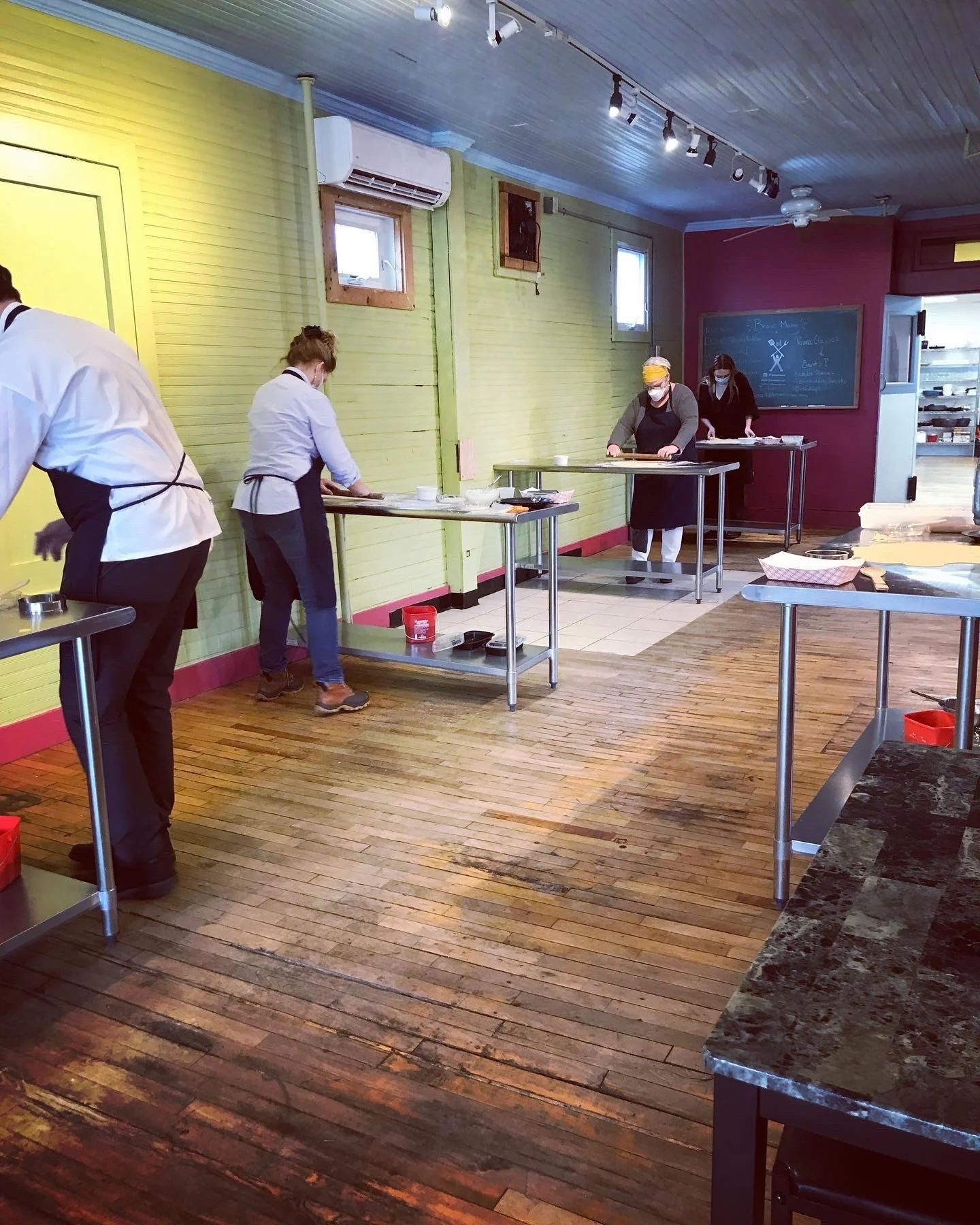 Cooking and baking classes in Maine for adults and kids | Green ...