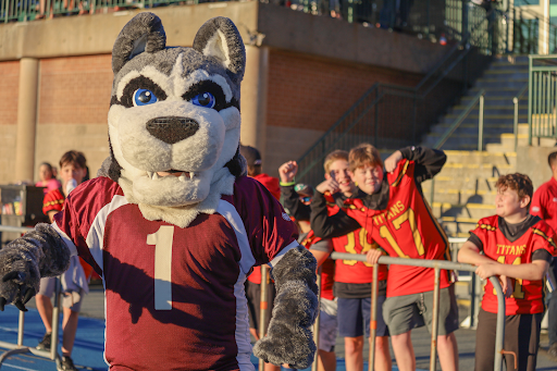The Life of the Anthropomorphic Huskies’ Mascot — The SMU Journal