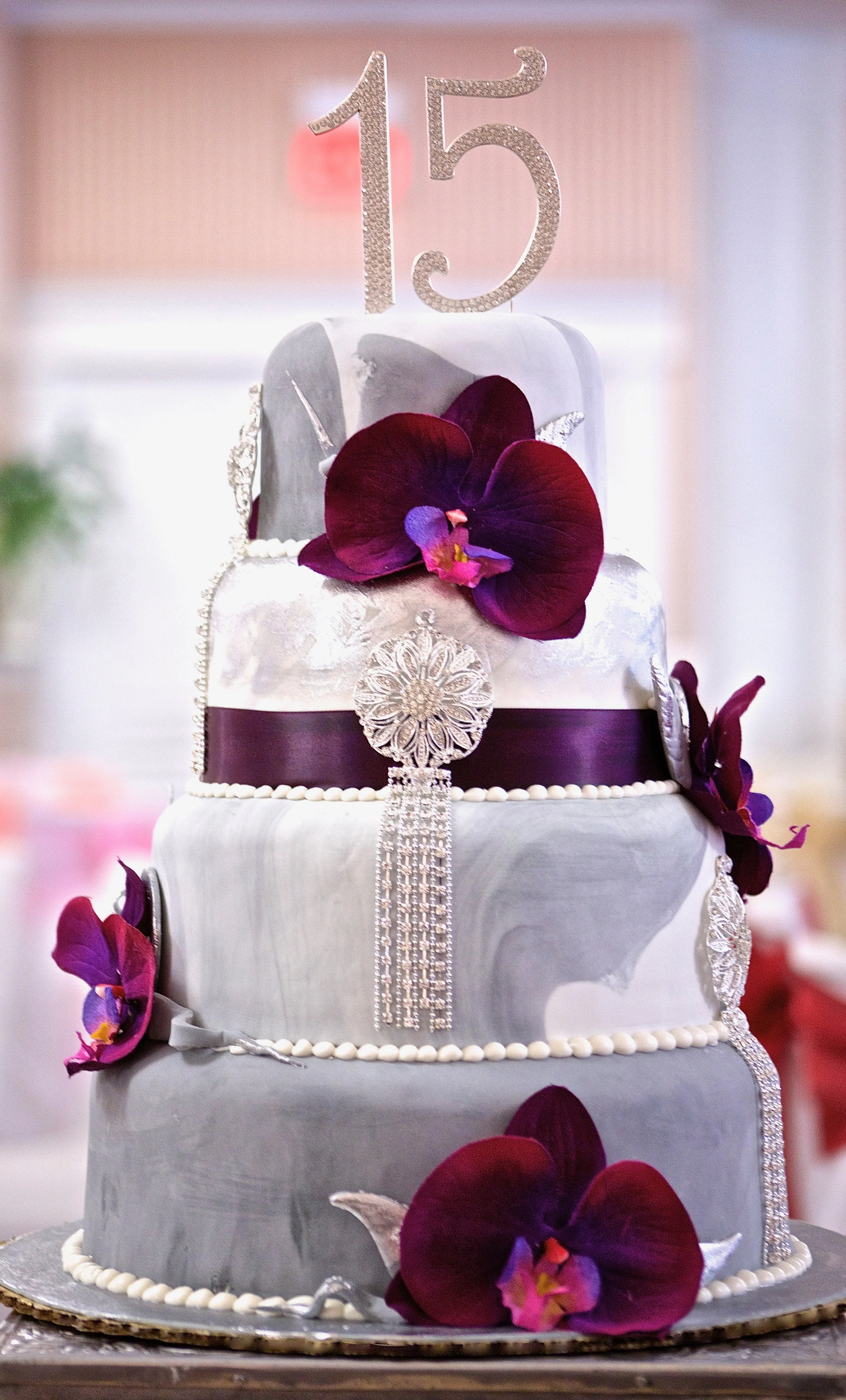 Custom Cakes — Pierre's Bakery