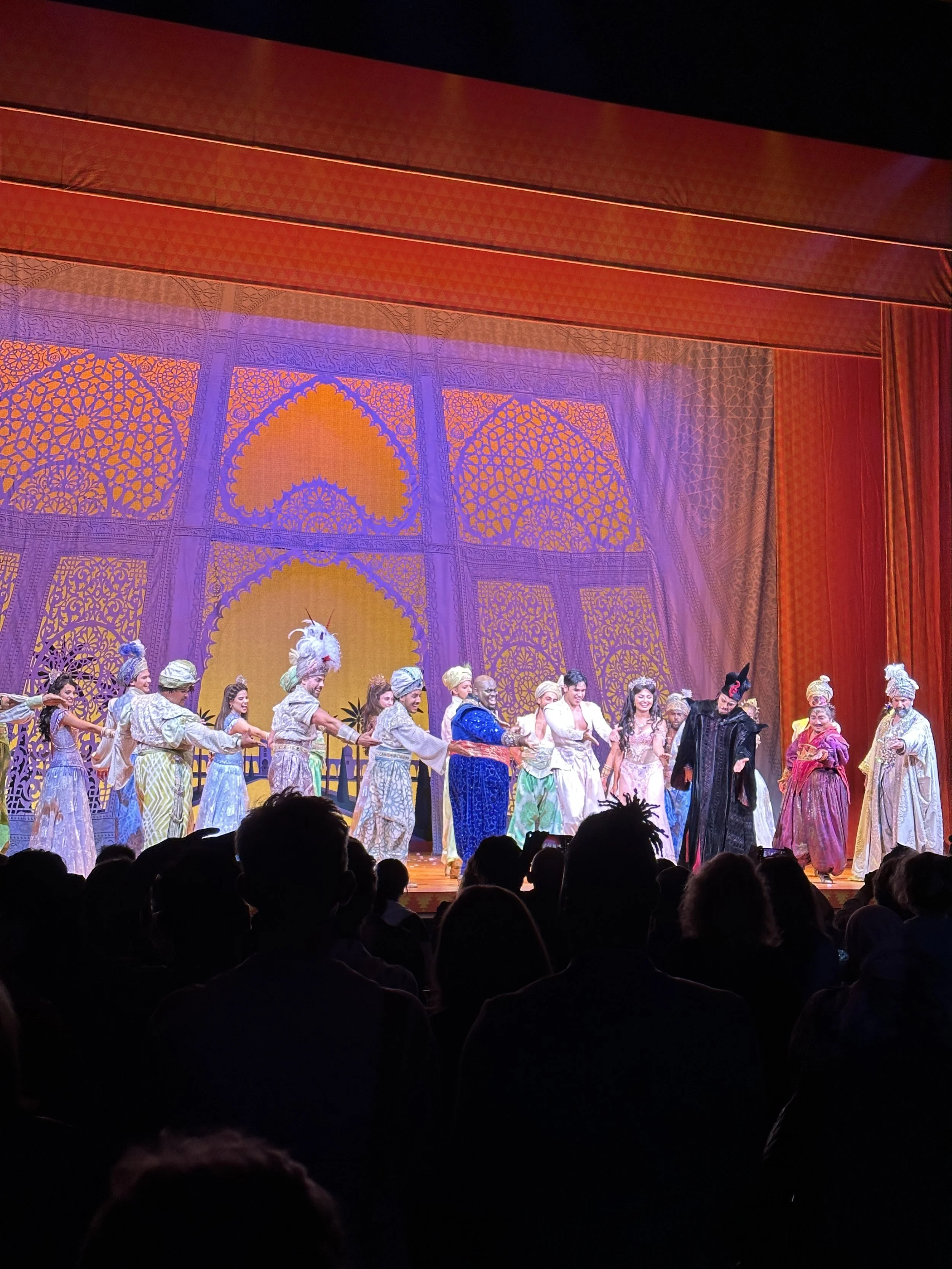 "Aladdin" Opening Night at Hollywood Pantages Theatre — Keshia Sih