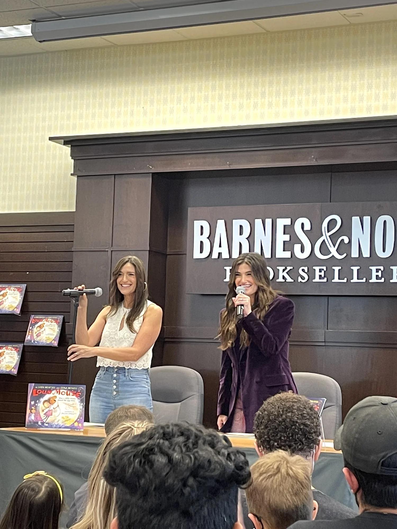 Meeting Idina Menzel + Cara Mentzel for Their New Book "Loud Mouse ...