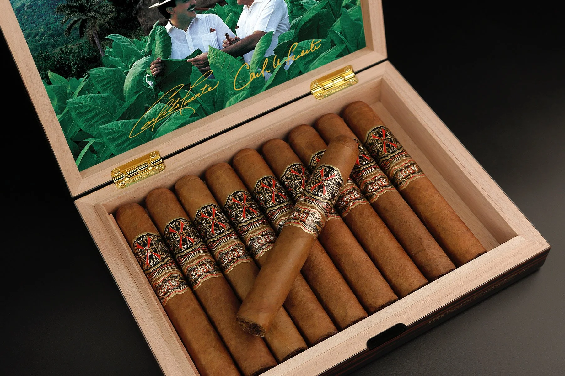 OpusX Serie "Heaven and Earth" Tauros the Bull | Fuente Aged Selection