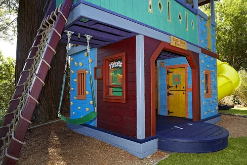 'The Play's the Thing' Re-stain - Barbara Butler Artist-Builder Inc.