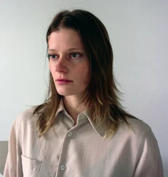 About — Laura Hunt