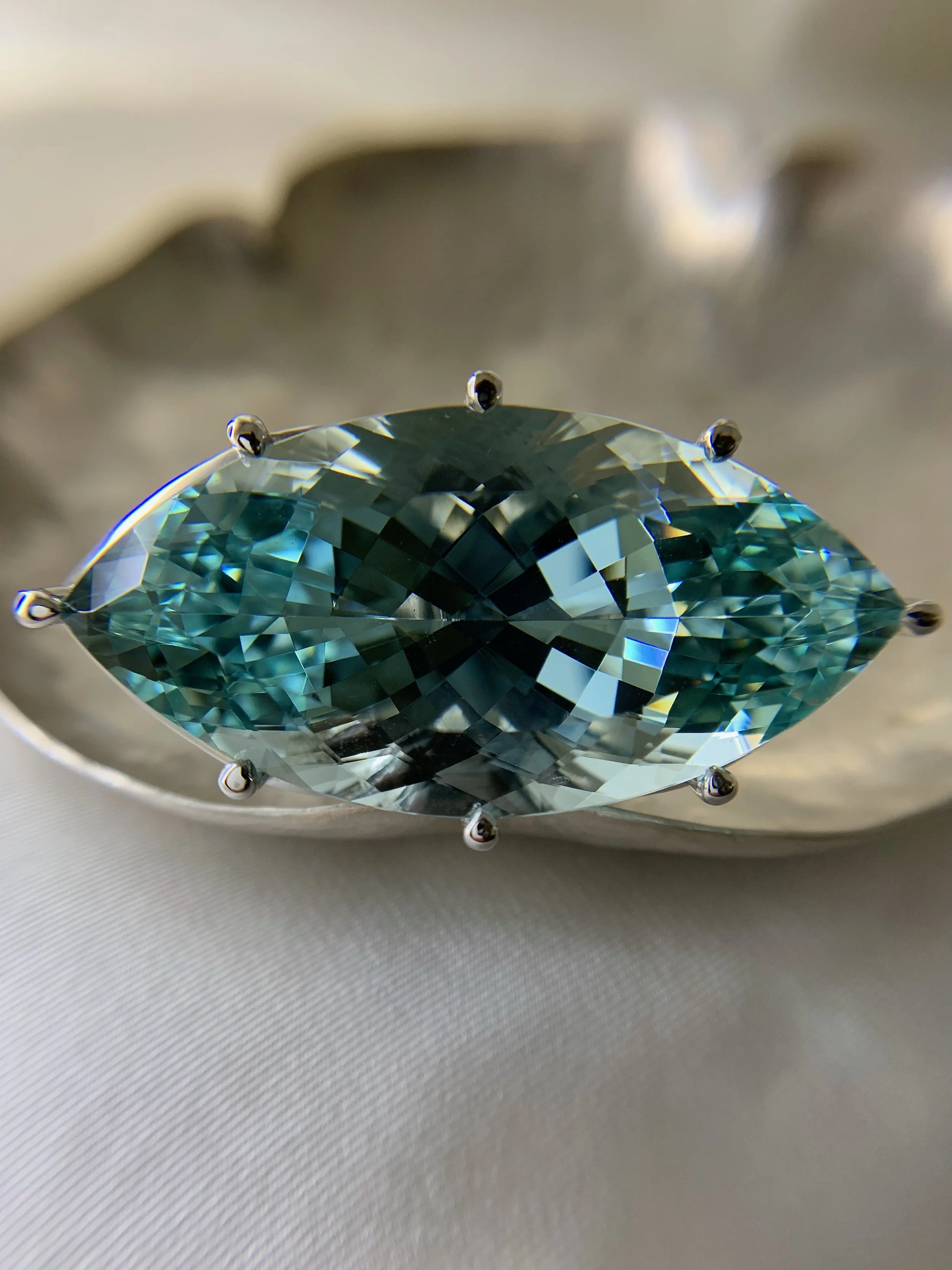 Green Beryl Ring — ROX Gems & Jewellery