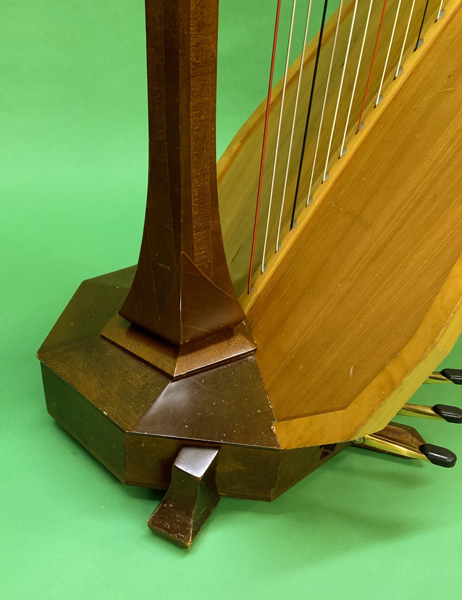 Used Harps — Swanson Harp Company