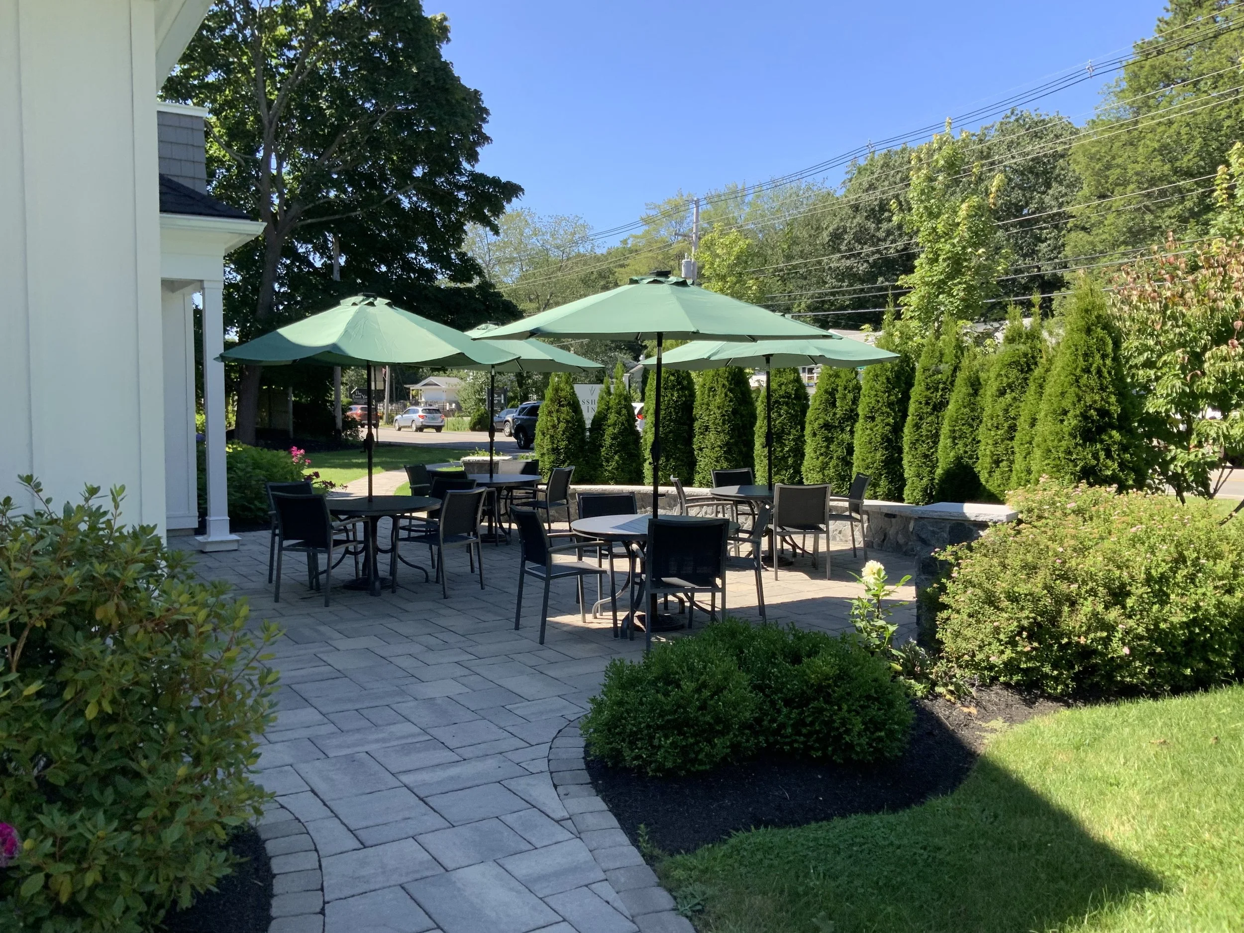 grasshopper inn