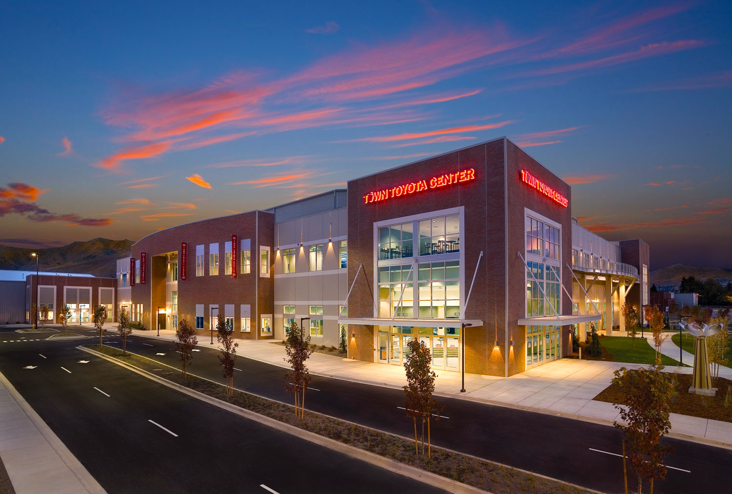 Town Toyota Center Wenatchee - Official Website