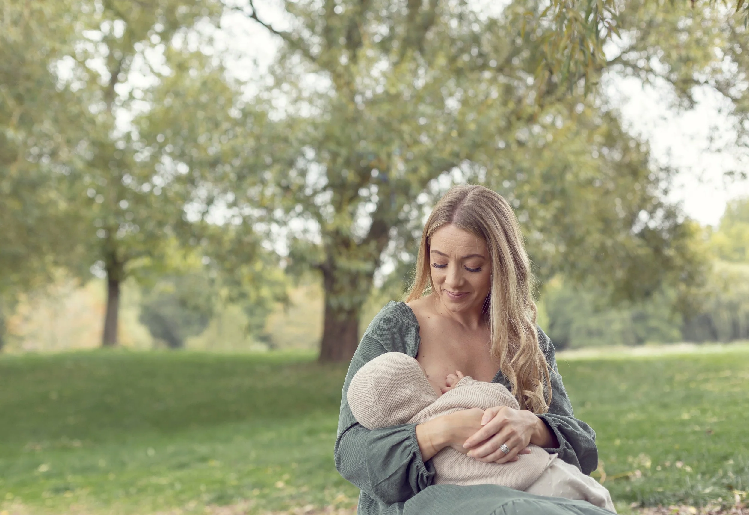 Breastfeeding Photographer in Hertfordshire & London — Evie Grace ...