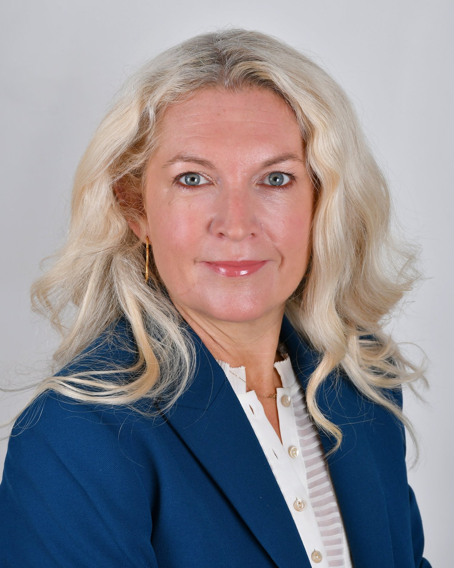 Caroline Swinden — Couchman Hanson Solicitors