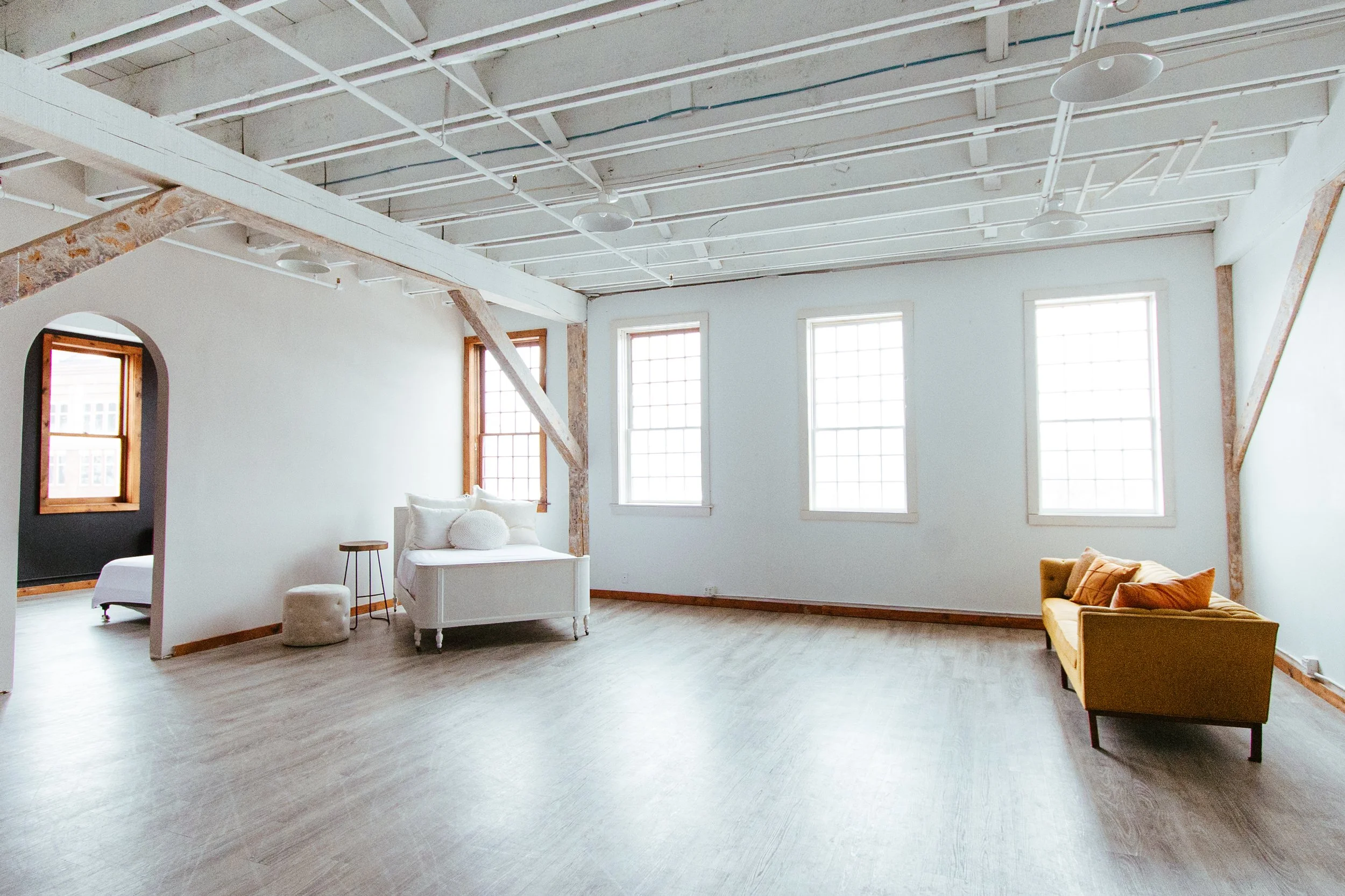 Book Now — The Hive House