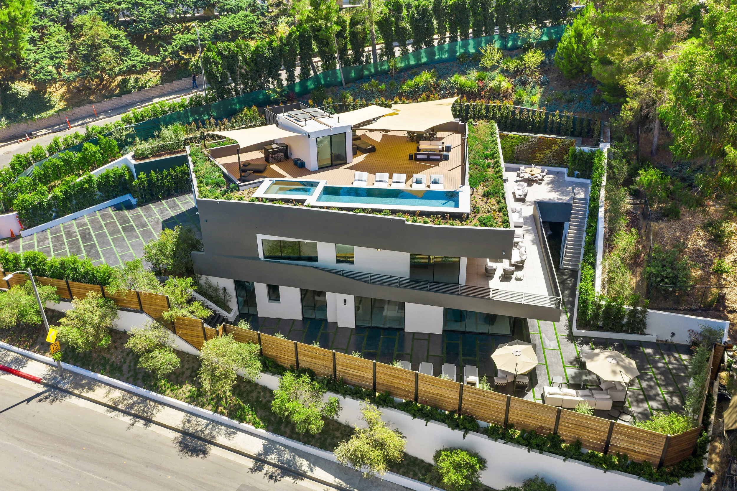 AERIAL PHOTOGRAPHY — CS8 PHOTO