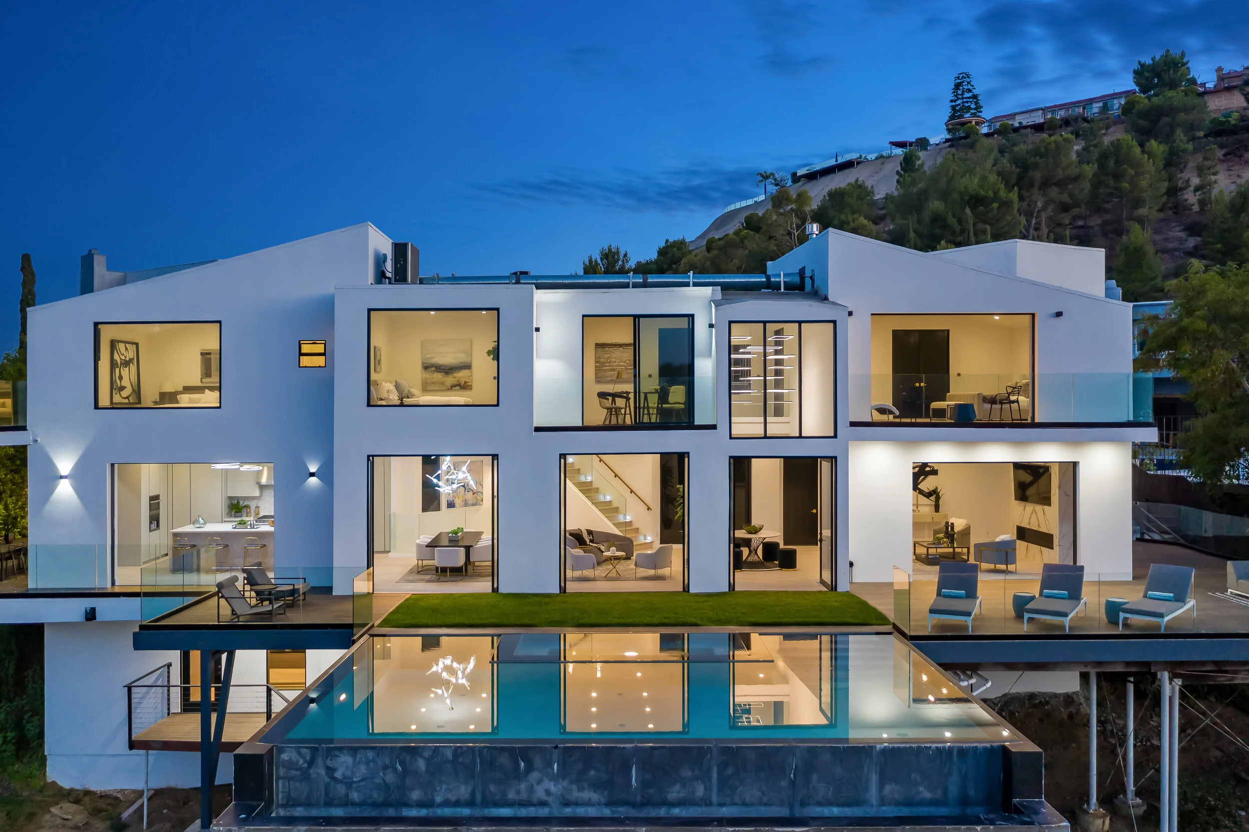 AERIAL PHOTOGRAPHY — CS8 PHOTO