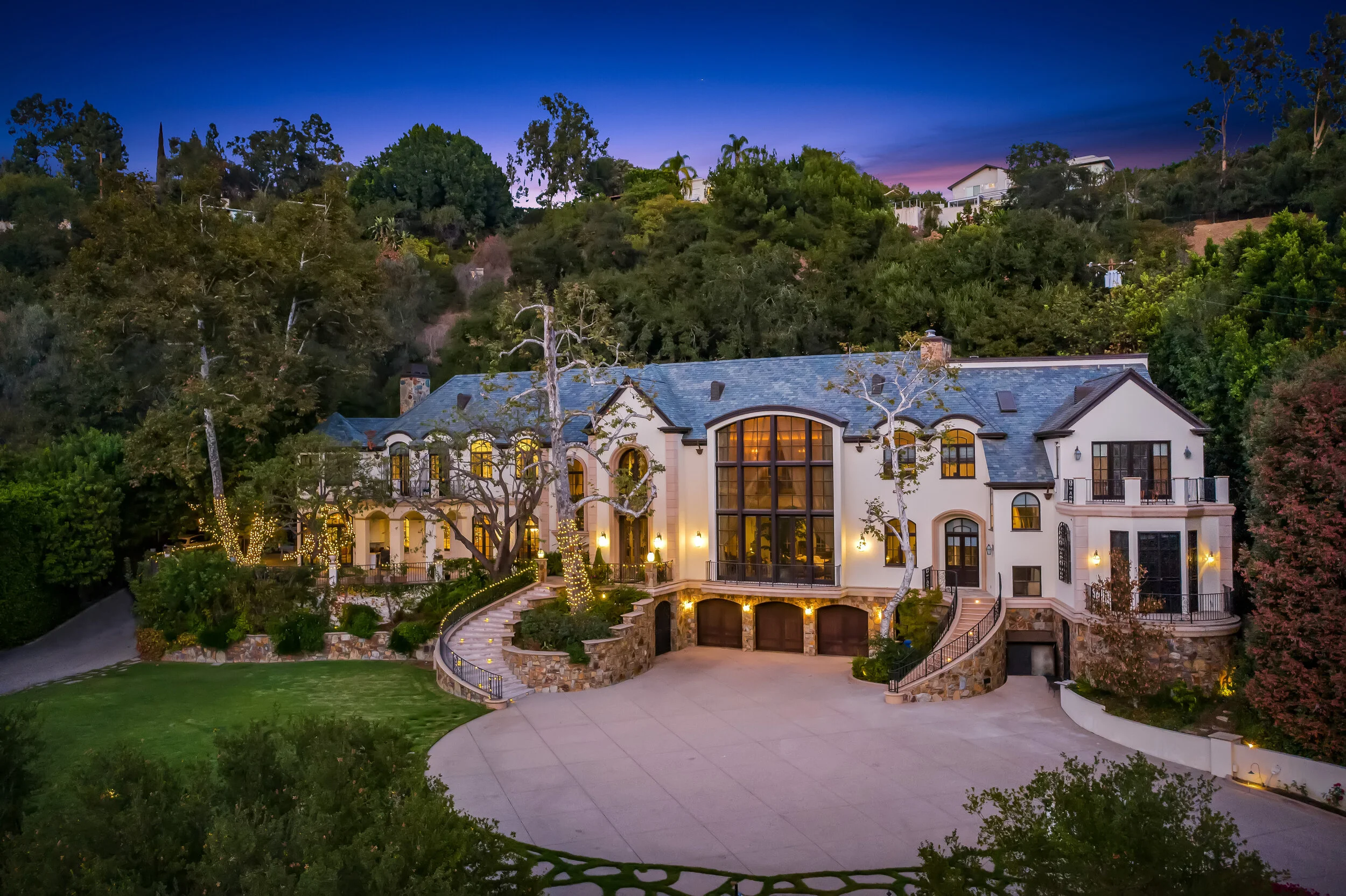 AERIAL PHOTOGRAPHY — CS8 PHOTO