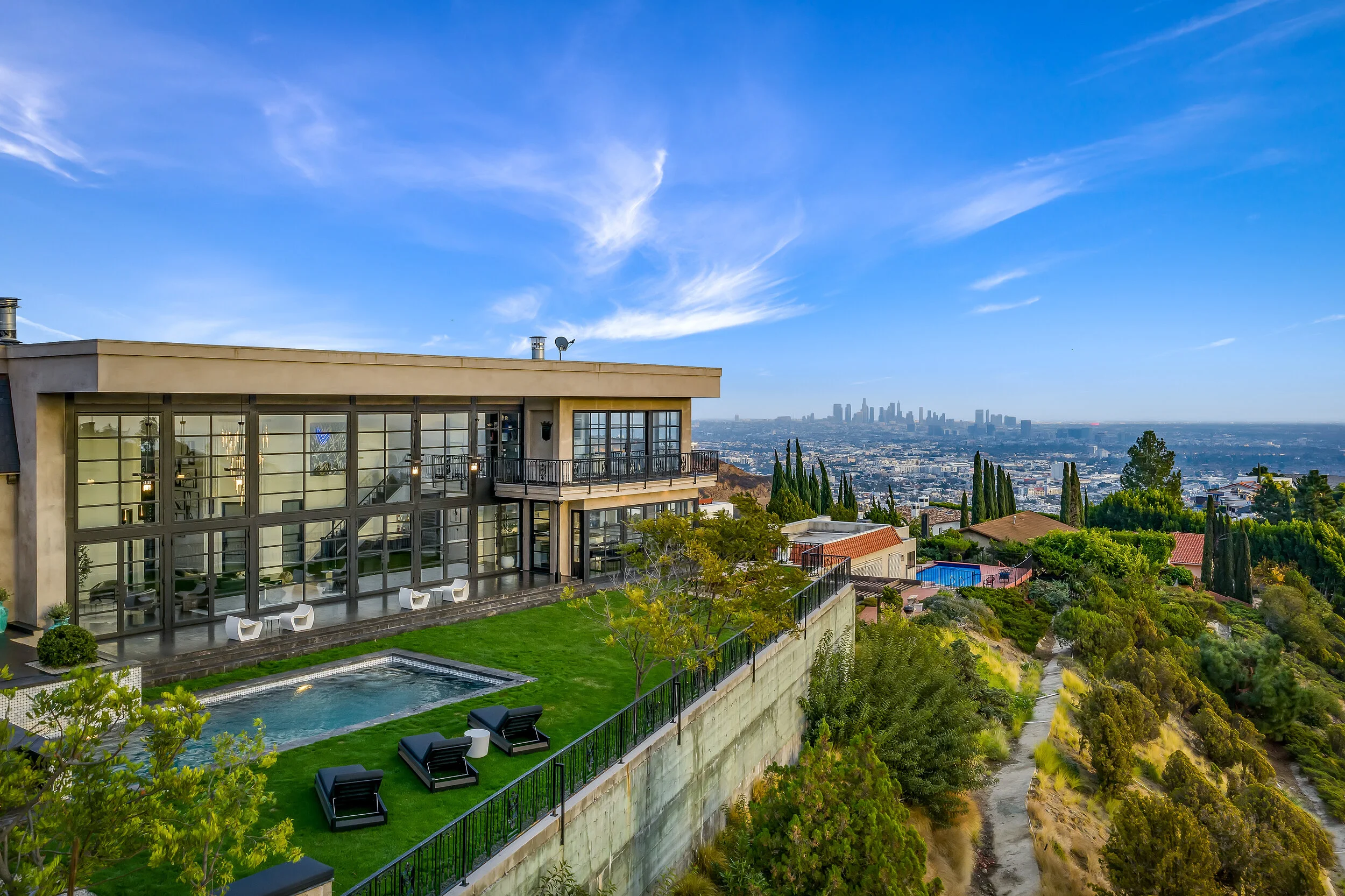 AERIAL PHOTOGRAPHY — CS8 PHOTO