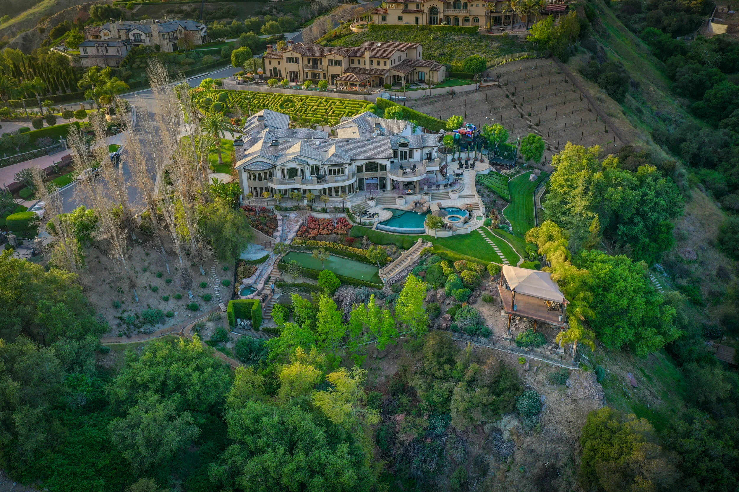 AERIAL PHOTOGRAPHY — CS8 PHOTO