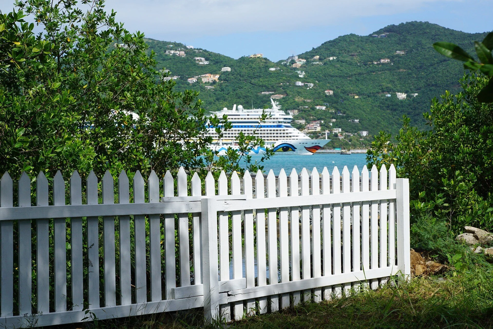 Cruise Ship Excursions to the BVI & USVI - BVI Chillout Charters