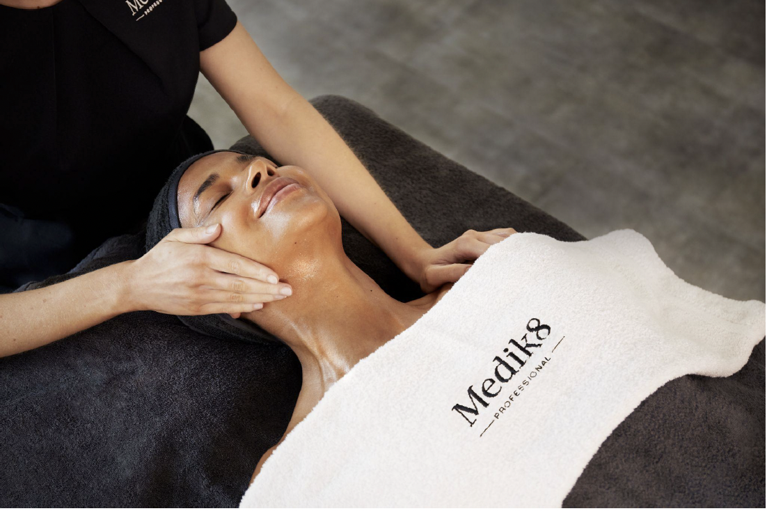 Medik8 Announce Healthxchange as New UK Distribution Partner — PBL Magazine