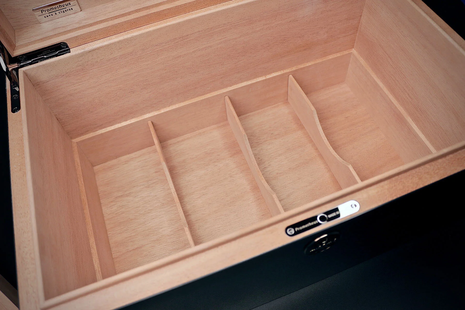 2020 OpusX Rare Black Humidor | Prometheus International, Inc.