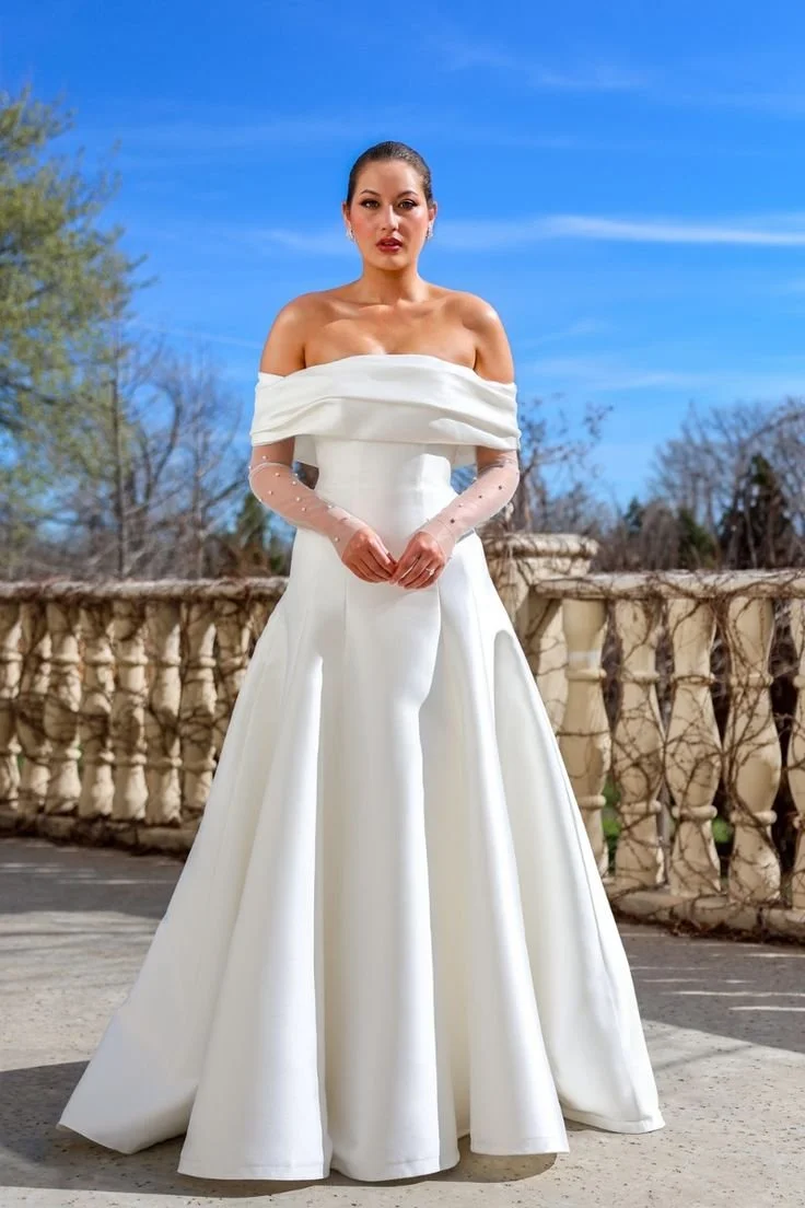 Elizabeth Lee Bridal