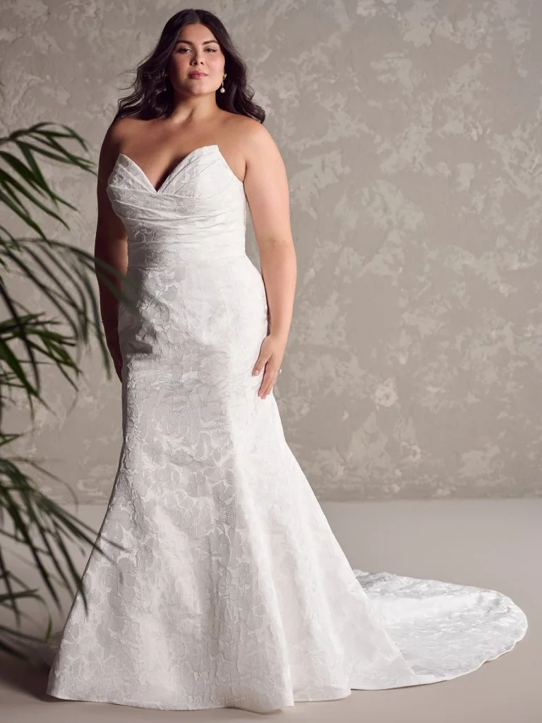 Curvy Brides | Sizes 16 & Up — Heart to Heart Bride | Rochester, NY ...
