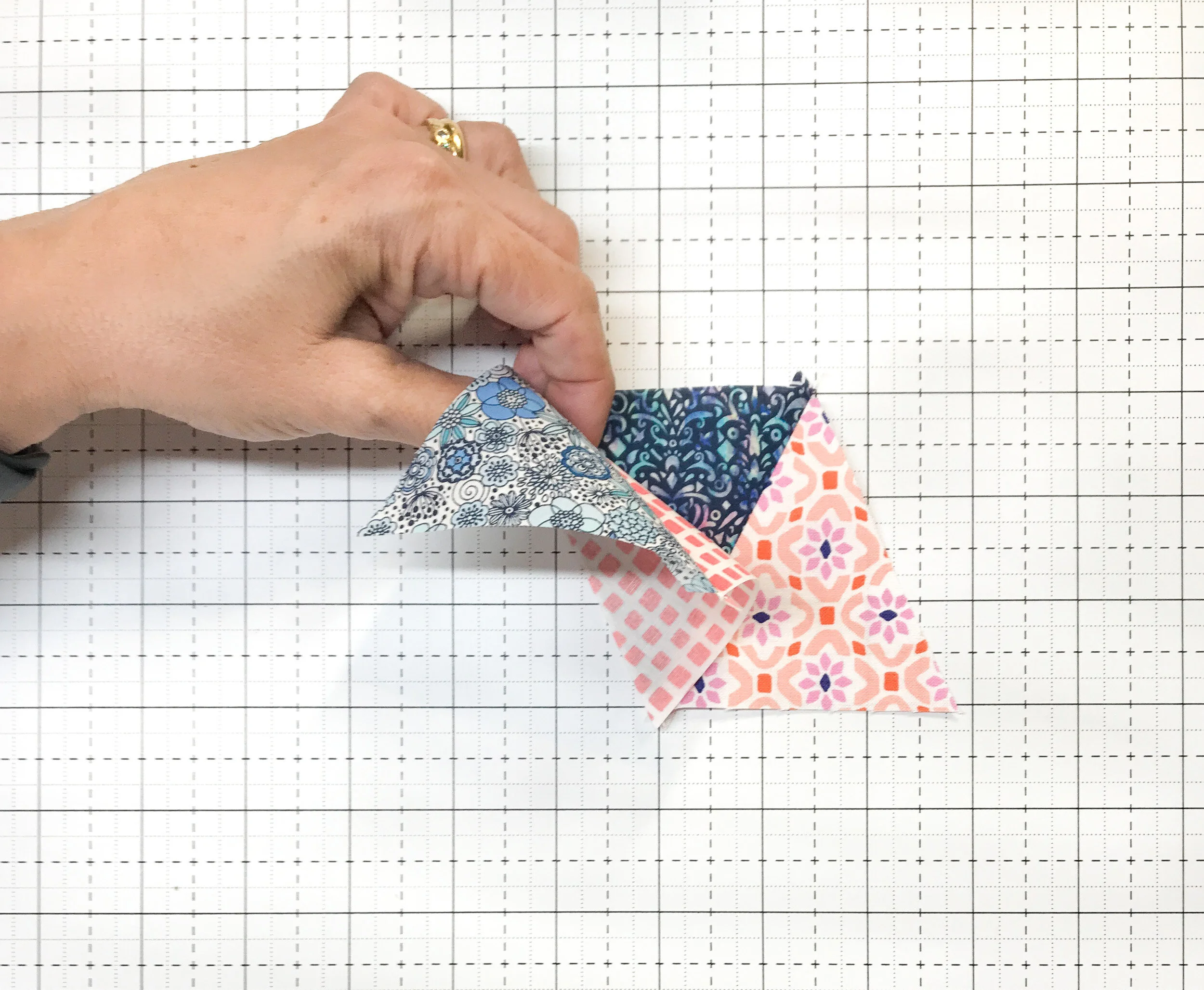 Sewing Triangles Tutorial — Sew Mariana