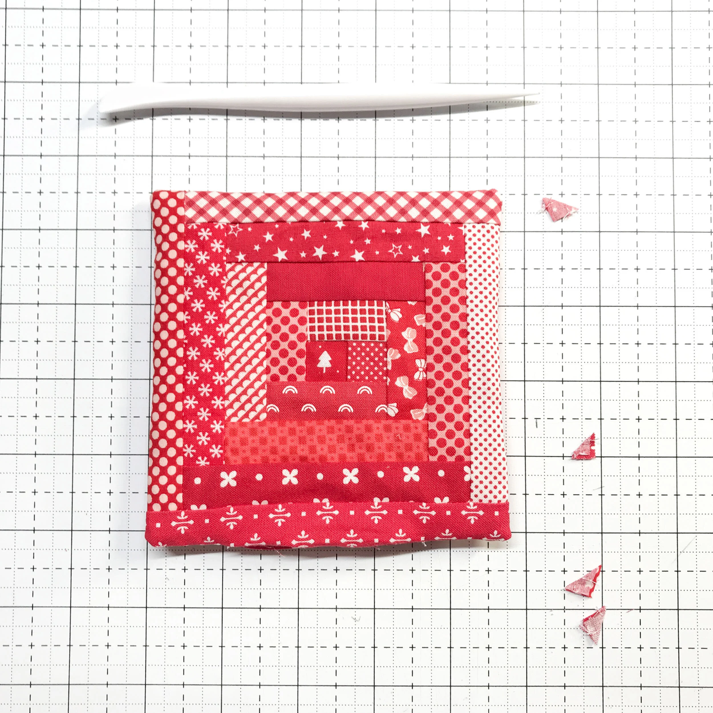 Log Cabin Christmas Coasters Tutorial — Sew Mariana