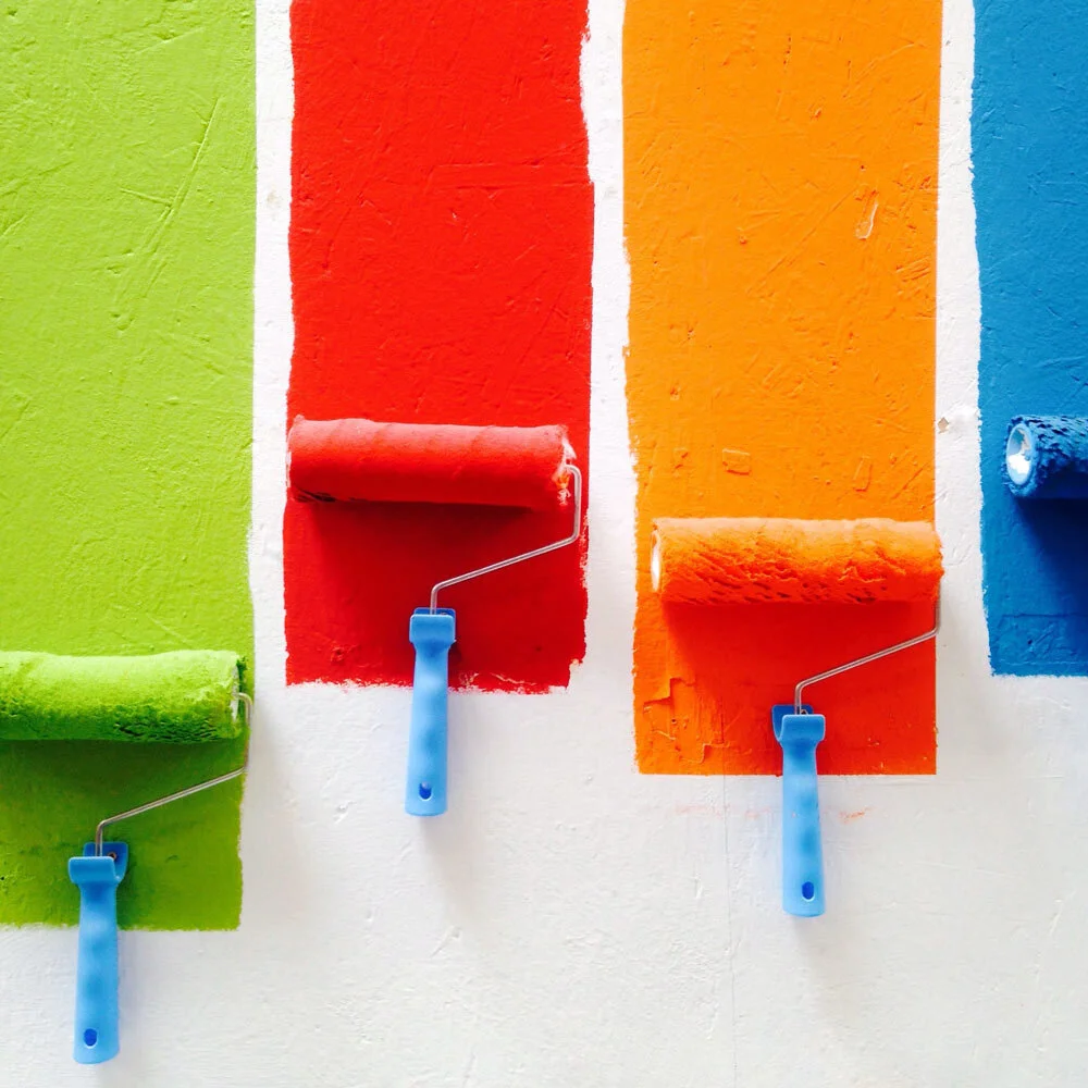 4 Types of Acrylic Paint for Visual Artists: The Pros and Cons of Each ...